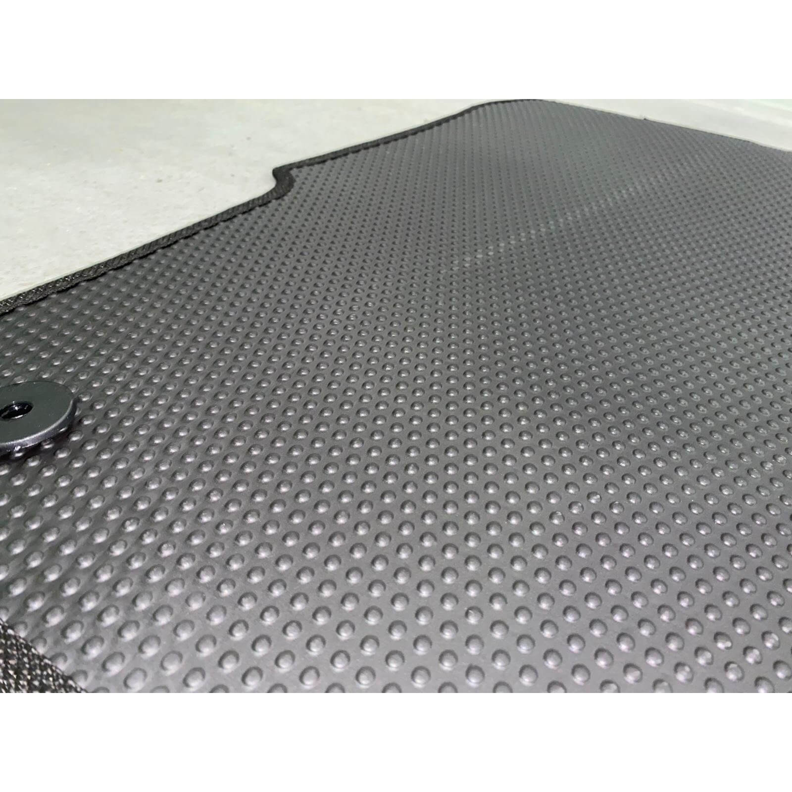LDV Deliver 9 FRONT Rubber mat set (2) OEM | ARG Parts & Access...